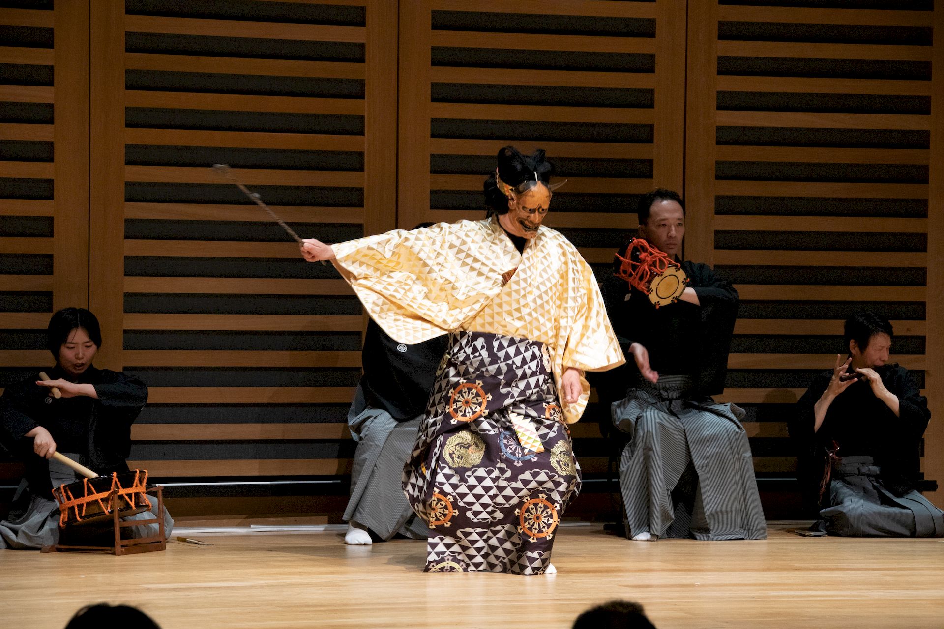 Noh Reimagined Festival 2022: Spirits of Flowers - Noh Reimagined